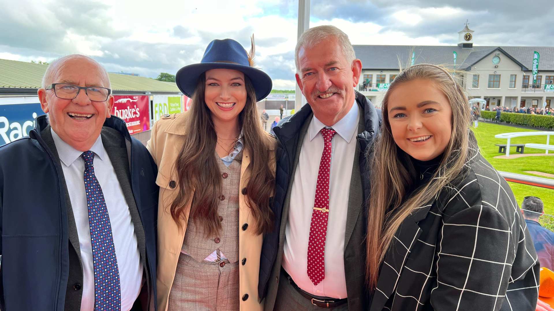 TG4 | TG4 chun 6 Lá Rásaíochta Capall a Chraoladh Beo ó Fhéile an ...