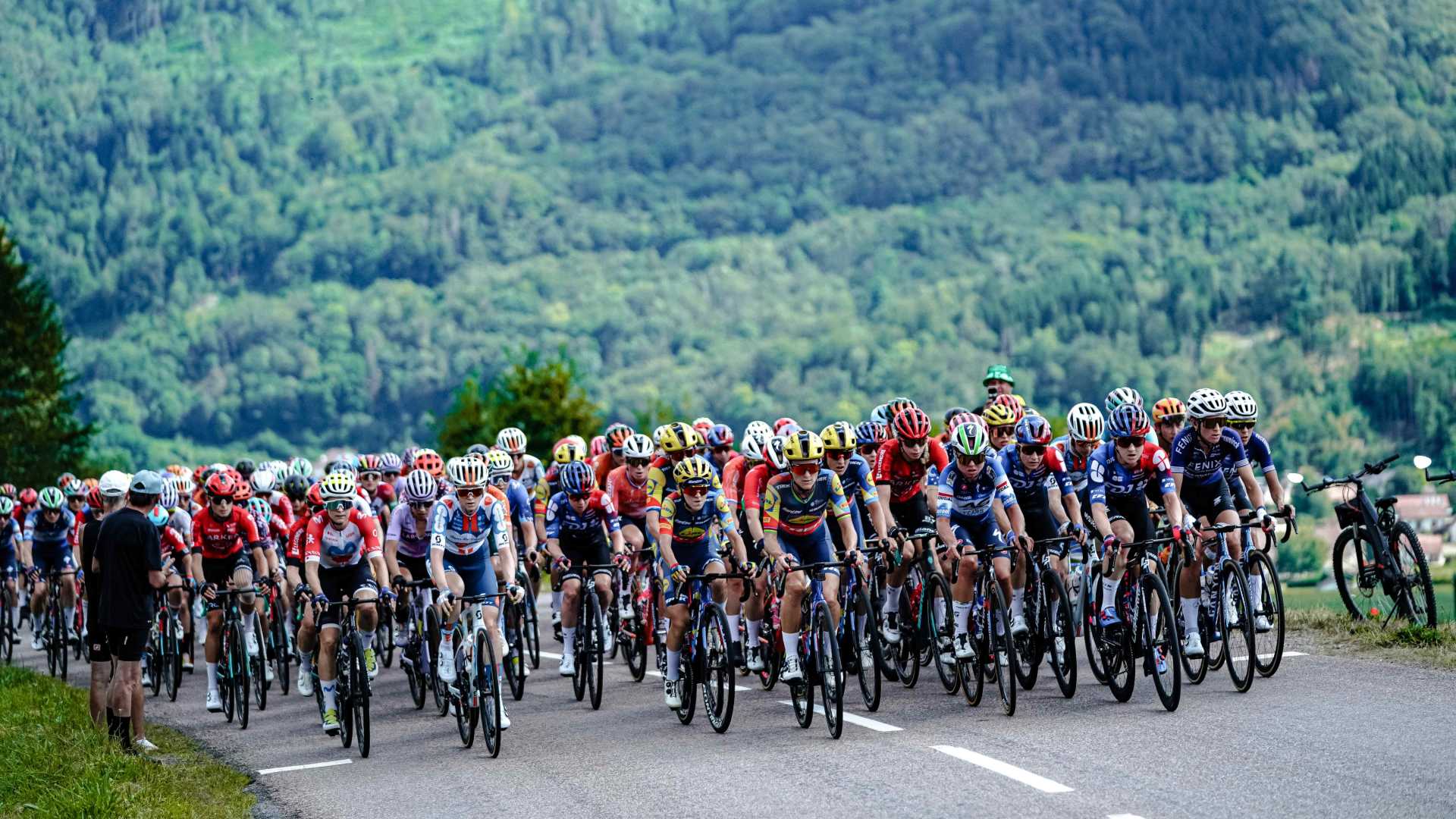 TG4 | TG4 to Broadcast Every Stage of the 2025 Tour de France Femmes ...